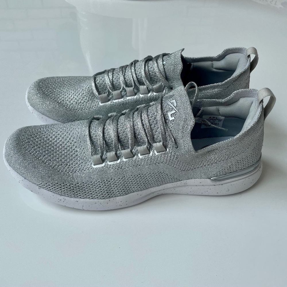 Apl 10.5 Mens Techloom Breeze Metallic Silver/White N… - Gem